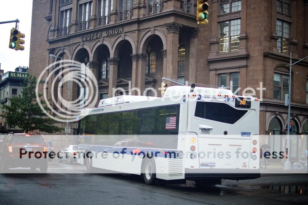This, MTA, this is how you should do it - Bus Photos & Videos - NYC ...